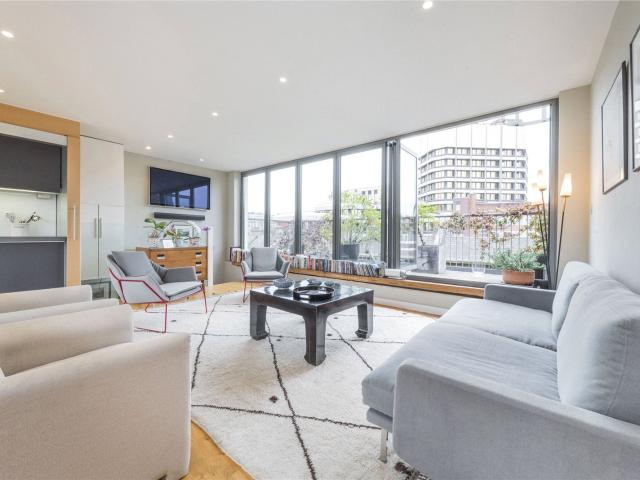 Apartment at Percy Street, Greater London