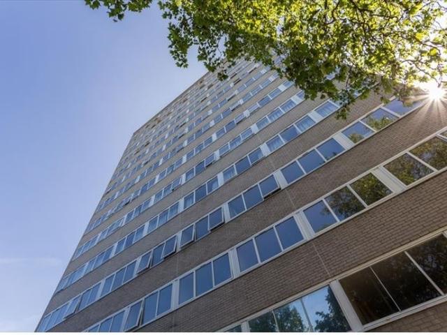 Apartment at Perimeter Road, Greater London