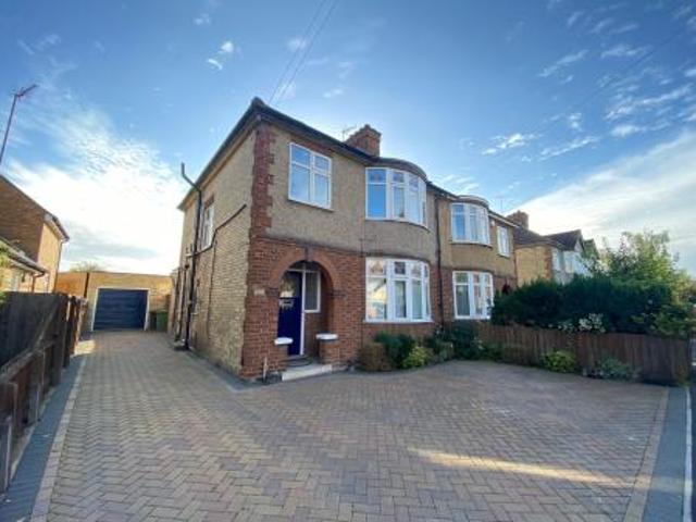 Apartment at Perne Road, Cambridge