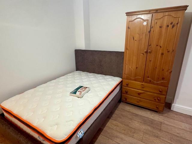 Apartment at Pershore Road, Birmingham