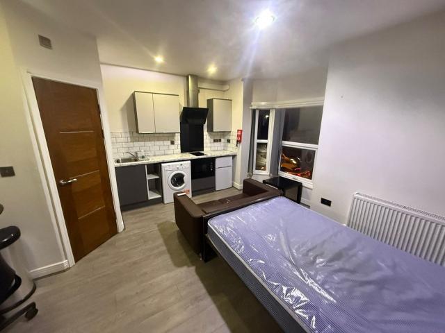 Apartment at Pershore Road, Birmingham