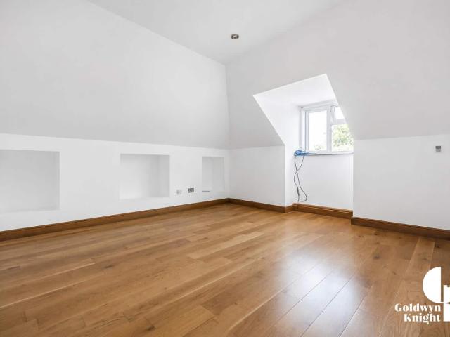 Apartment at Perry Hill, Greater London