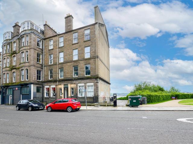 Apartment at Perth Road, Dundee