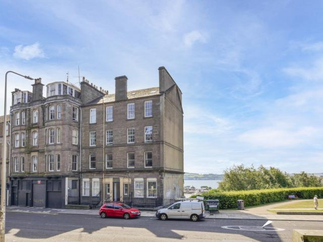 Apartment at Perth Road, Dundee