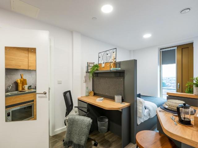 Apartment at Perth Road, Greater London