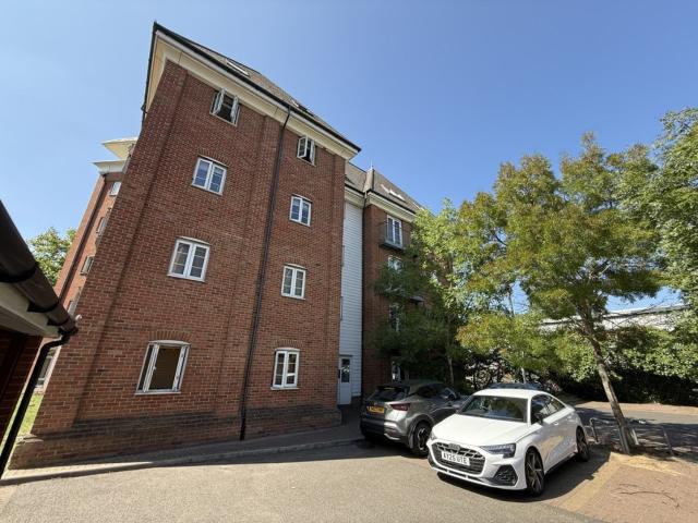Apartment at Phoenix Court, Colchester