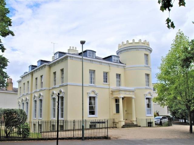 Apartment at Pittville Circus, Cheltenham