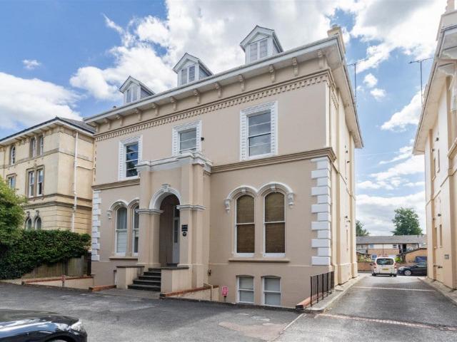 Apartment at Pittville Circus Road, Cheltenham