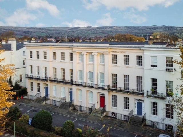 Apartment at Pittville Lawn, Cheltenham