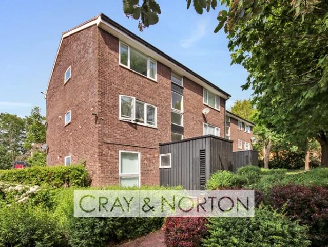 Apartment at Pixton Way, London
