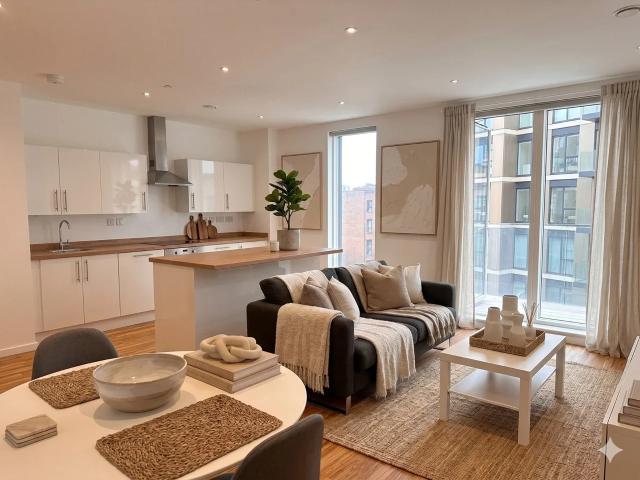 Apartment at Pier Approach Road, Gillingham
