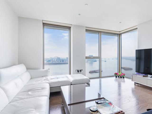 Apartment at Pilot Walk, Greater London