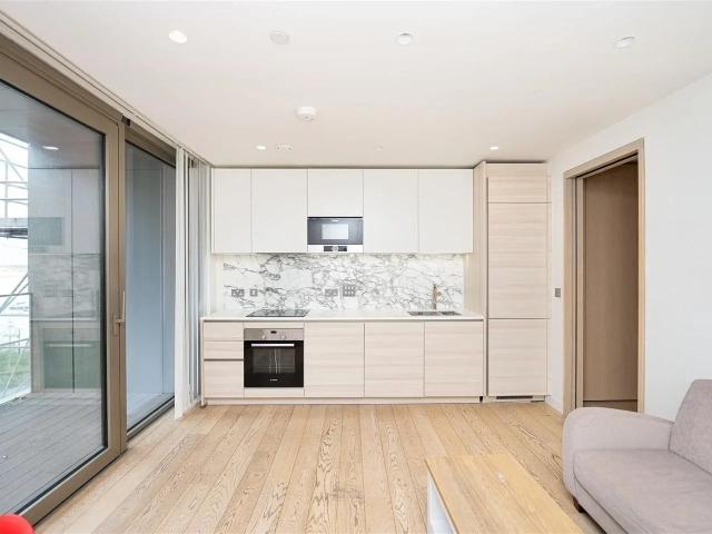 Apartment at Pilot Walk, Greater London
