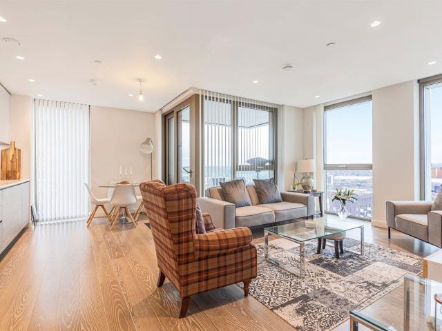 Apartment at Pilot Walk, Greater London