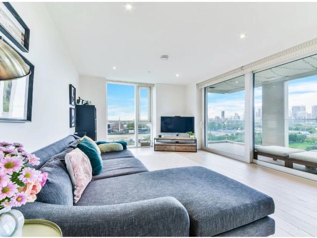 Apartment at Pilot Walk, Greater London