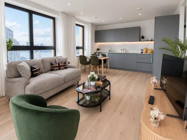 Apartment at Pilot Walk, Greater London