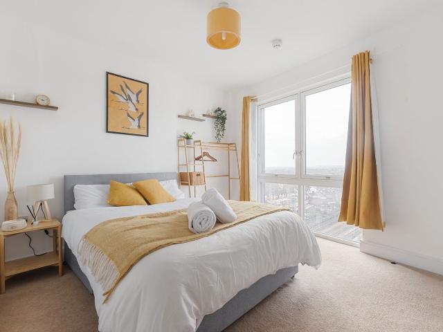 Apartment at Pinner Road, Greater London