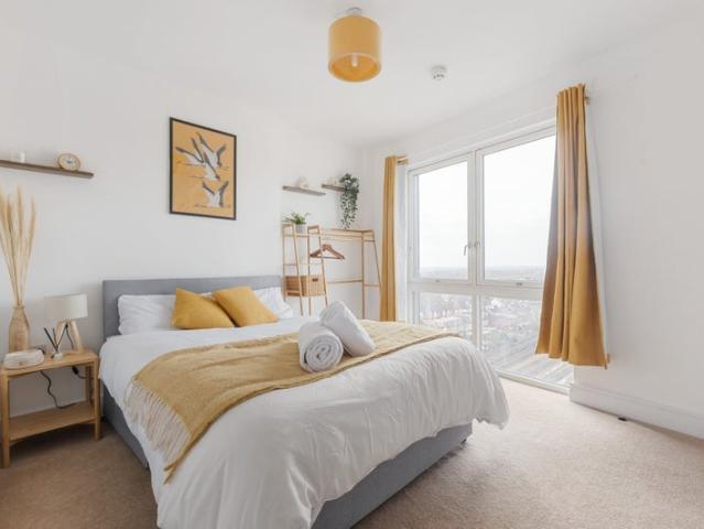 Apartment at Pinner Road, Greater London