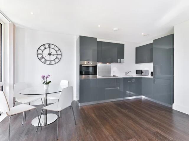 Apartment at Plumstead Road, Greater London