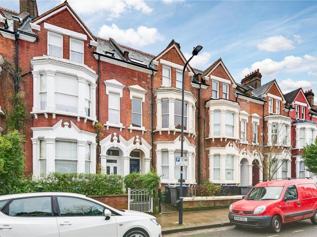 Apartment at Plympton Road, Greater London