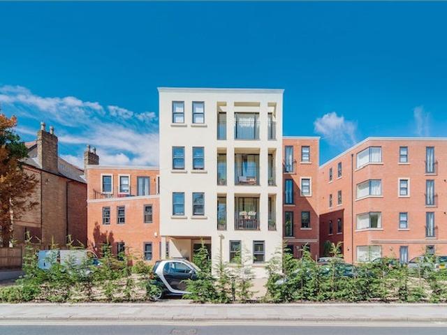 Apartment at Plaistow Lane, Greater London