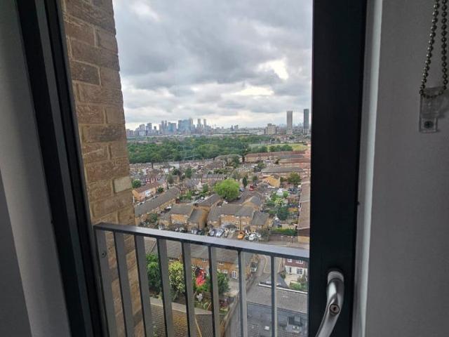 Apartment at Plaistow Road, Greater London