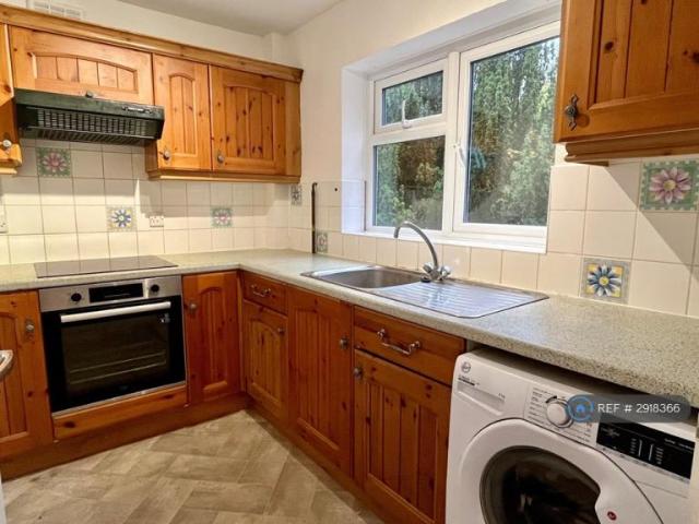 Apartment at Plantation Road, Amersham
