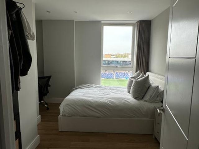 Apartment at Plough Lane, Greater London