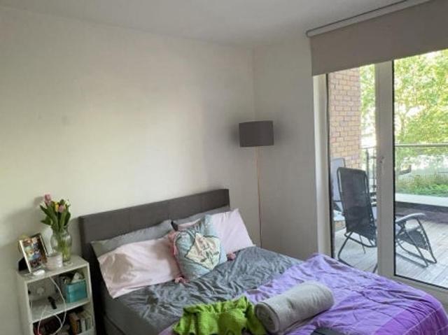 Apartment at Plough Way, Greater London