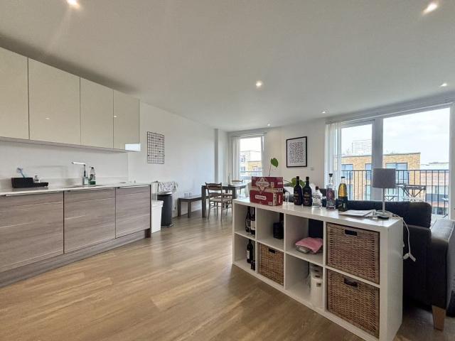 Apartment at Plough Way, Greater London