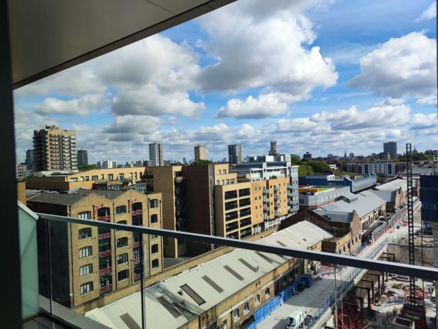 Apartment at Prusom Street, Greater London