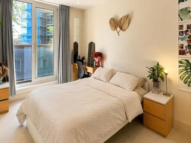 Apartment at Praed Street, City of Westminster
