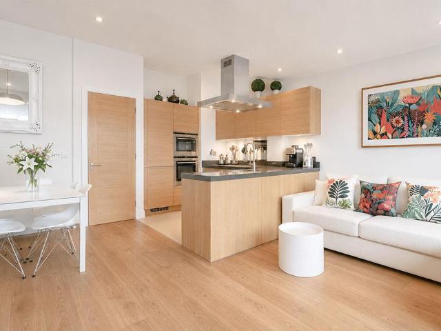 Apartment at Praed Street, City of Westminster
