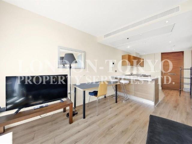 Apartment at Praed Street, City of Westminster