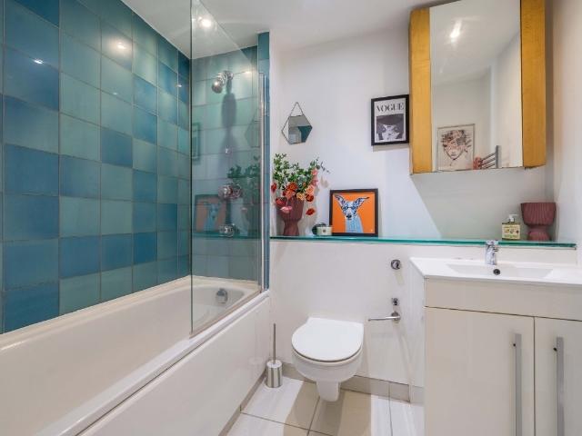 Apartment at Praed Street, City of Westminster