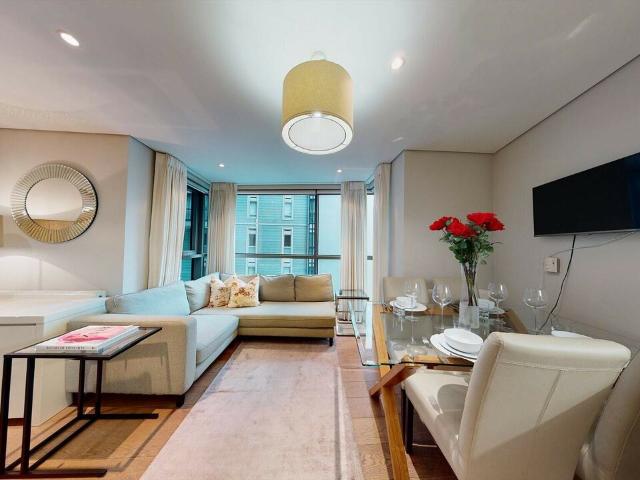 Apartment at Praed Street, City of Westminster