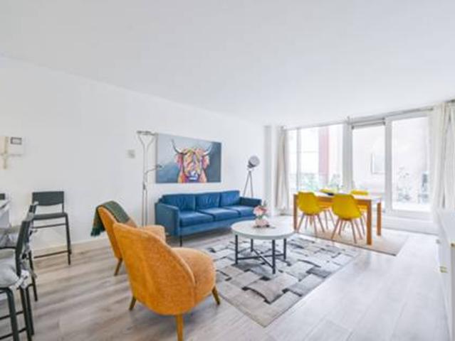 Apartment at Praed Street, City of Westminster
