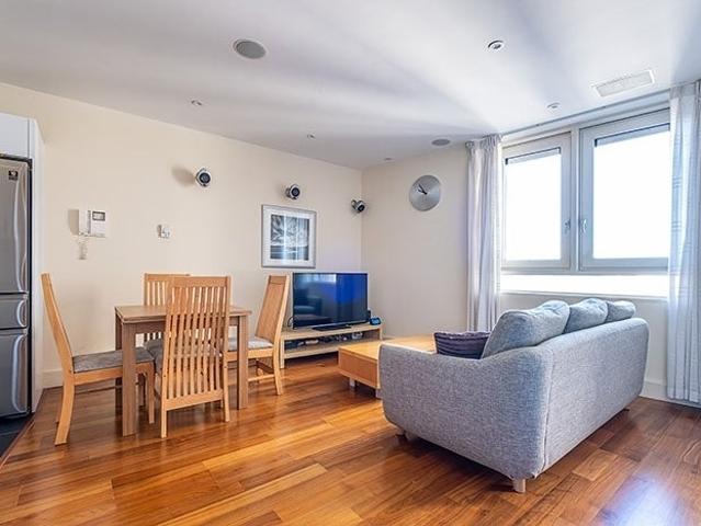 Apartment at Praed Street, City of Westminster