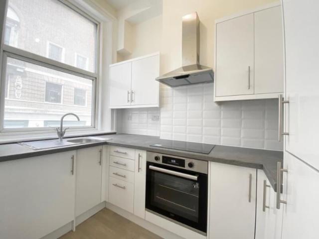Apartment at Praed Street, City of Westminster