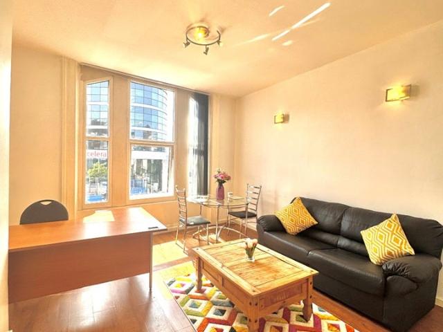 Apartment at Prescot Street, Liverpool