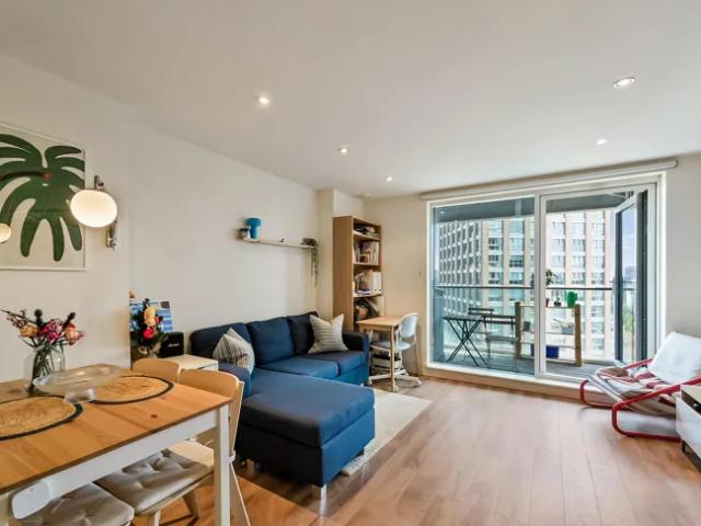 Apartment at Prestons Road, Greater London