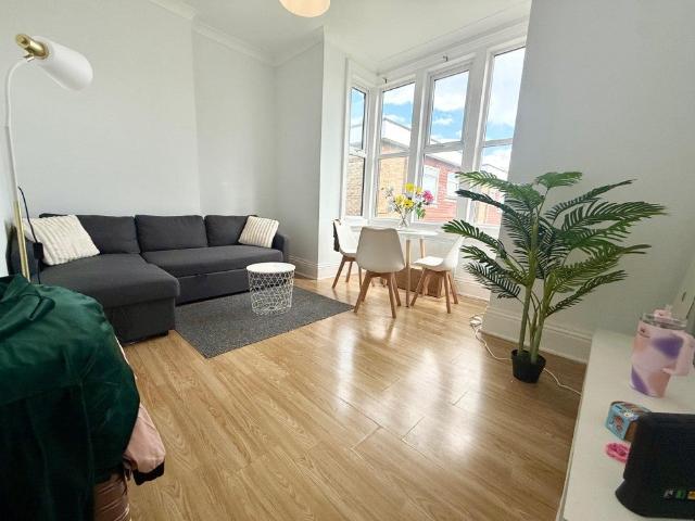 Apartment at Priory Gardens, Greater London