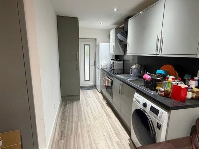 Apartment at Priory Road, Slough