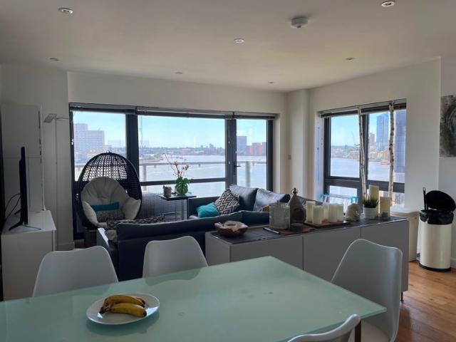 Apartment at Prime Meridian Walk, Greater London