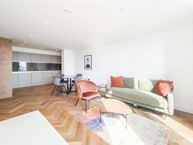 Apartment at Prince of Wales Road, Greater London