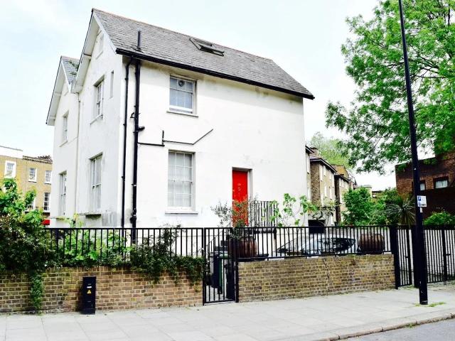Apartment at Prince of Wales Road, Greater London