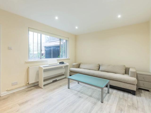 Apartment at Prince Albert Court, City of Westminster