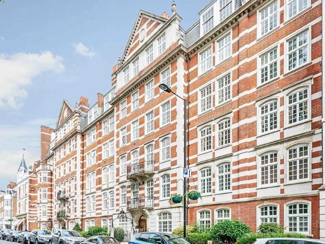 Apartment at Prince Albert Road, City of Westminster