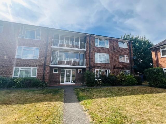 Apartment at Prince Andrew Close, Maidenhead