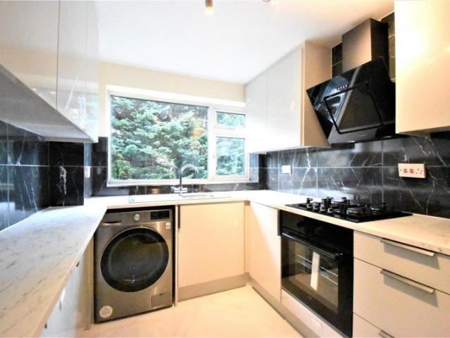 Apartment at Prince Andrew Close, Maidenhead
